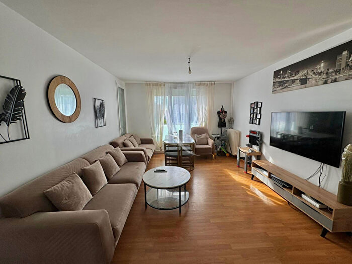 Appartement 3 pièces à vendre - Melun, Centre-ville