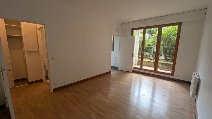 Appartement à louer - Violet Commerce, Paris ème arrondissement - 1 pièce