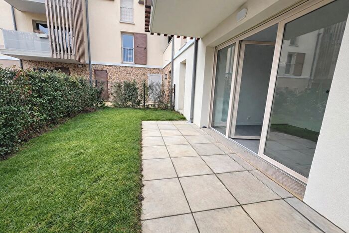 Appartement à vendre - Fontenay-Trésigny - 2 pièces - 1 chambre