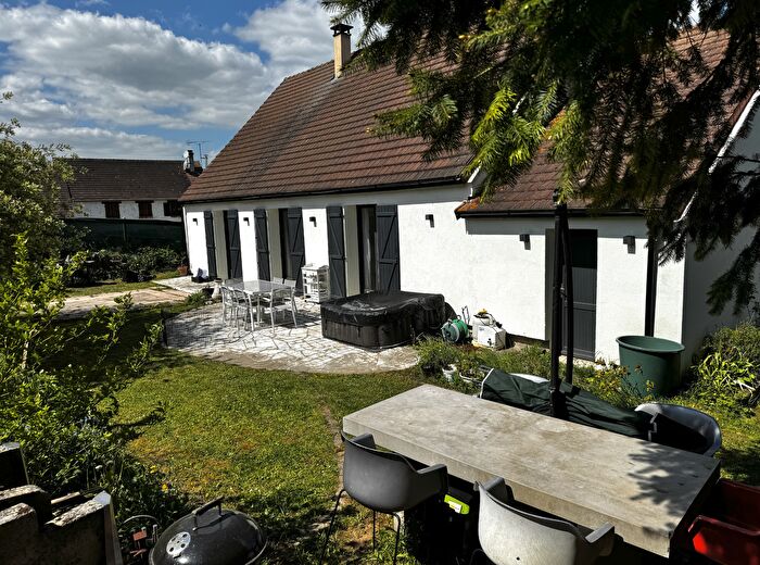 Maison à vendre - Gilles - 4 pièces - 3 chambres