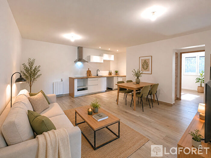 Appartement 2 pièces à Saint-Genis-Laval, Collonges, à vendre