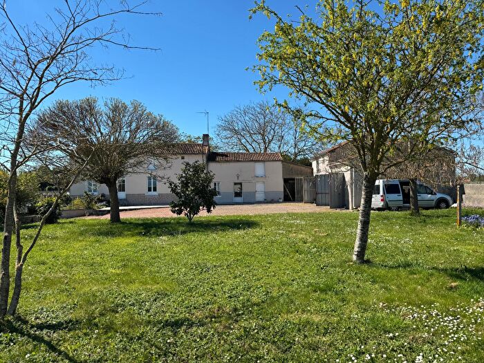 Maison 4 pièces à vendre à Bouillé-Loretz