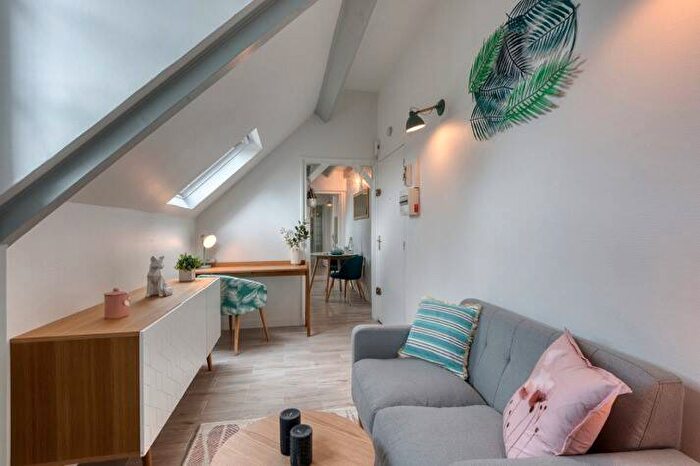 Appartement à louer - Périgny - 2 pièces - 1 chambre