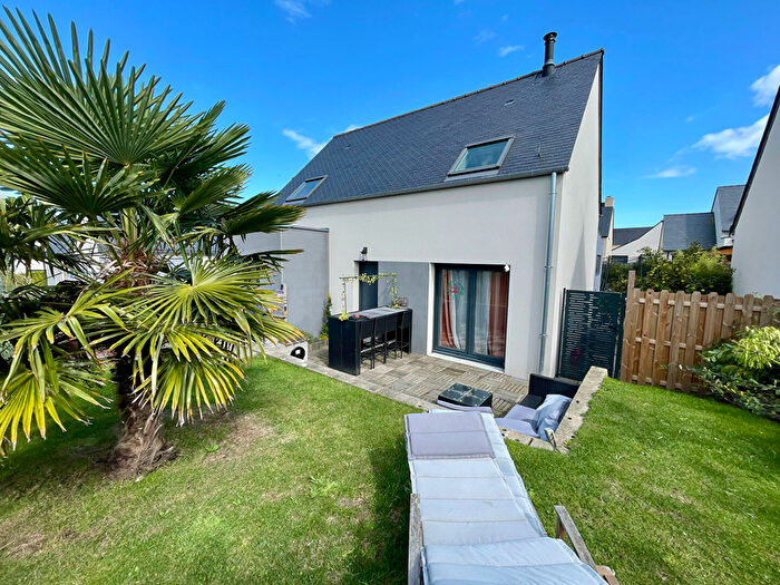 Maison à vendre - Saint-Méloir-des-Ondes - 6 pièces - 5 chambres