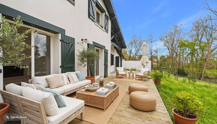 Biaudos - Maison 8 pièces à vendre