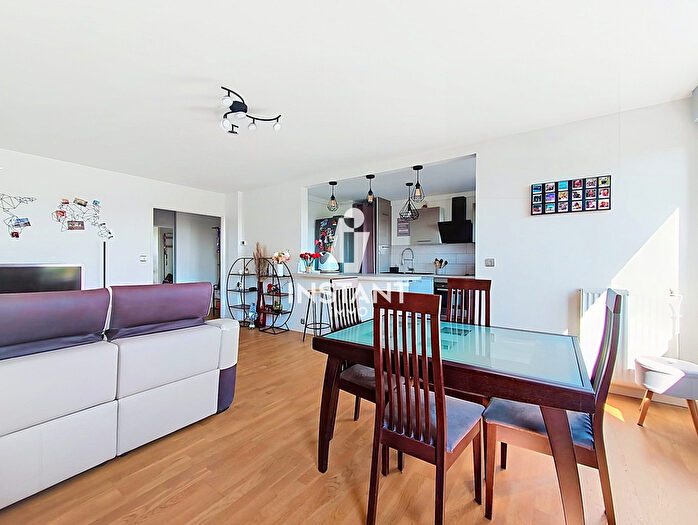 Longjumeau, Centre-ville, Mairie - Appartement 3 pièces à vendre