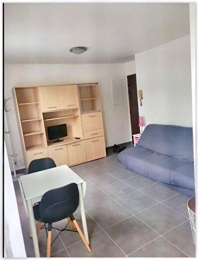 Appartement à louer - Melun - 1 pièce