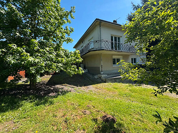 Maison 8 pièces à vendre à Vanves, Centre Saint-Rémy