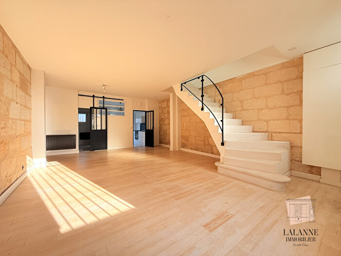 Maison à louer - Talence, Saint-Genès, La Médoquine, Haut-Brion - 5 pièces - 4 chambres