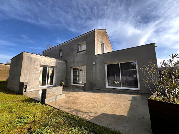 Maison à vendre - Petit-Mars - 7 pièces - 5 chambres