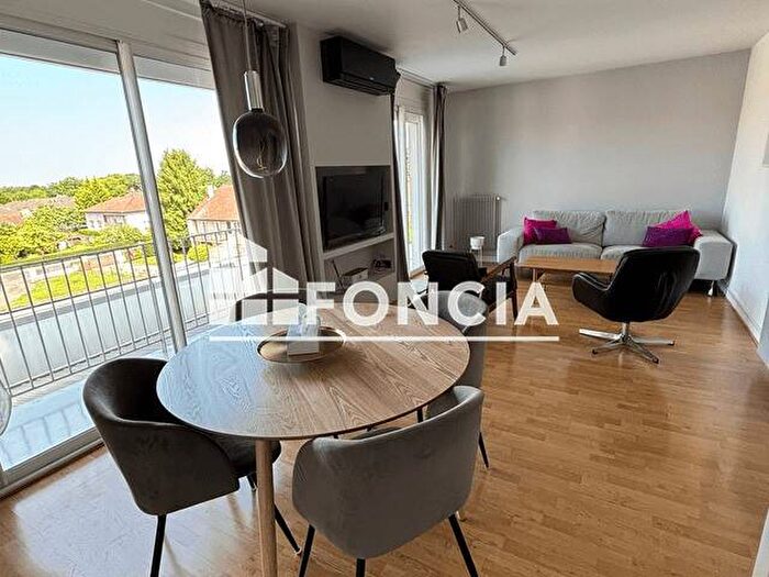 Tonkin-Pesque-Saint Julien, Lons : Appartement 4 pièces à louer