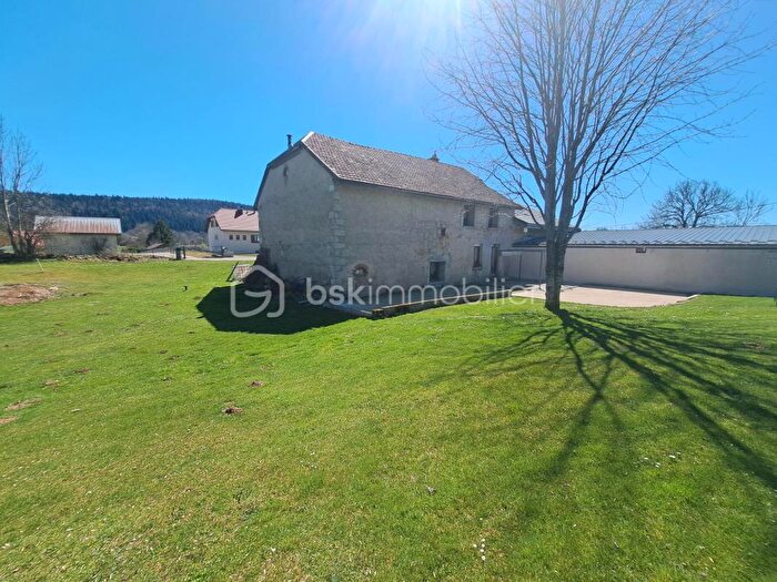 Maison 6 pièces à vendre à Saint-Laurent-en-Grandvaux