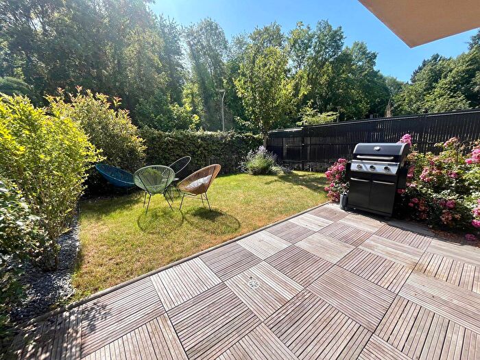 Maison 6 pièces à louer - Grenouillère-Marnois-Rive de Marne, Noisy-le-Grand