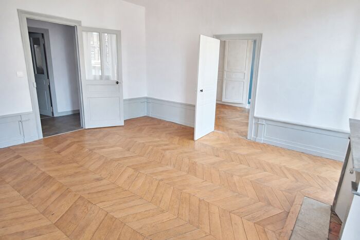 Clermont-Ferrand, Jaude, Fontgiève Saint-Alyre : Appartement 4 pièces à vendre