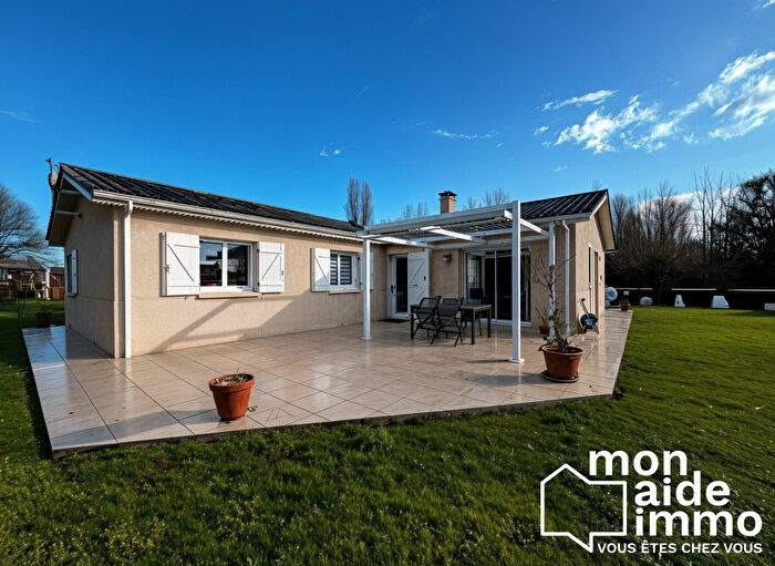 Maison à vendre - Coutras - 5 pièces - 3 chambres