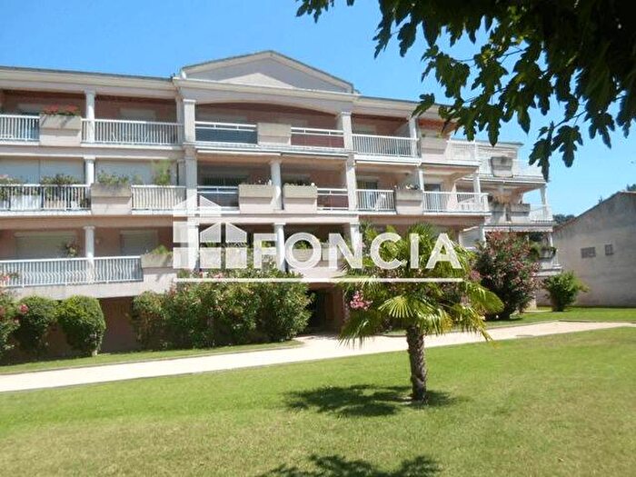 Appartement à louer - Quartiers Est-Rhone, Tournon-sur-Rhône - 4 pièces - 3 chambres