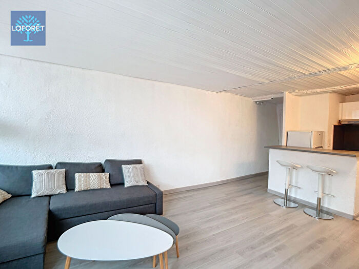 Appartement à louer - Aix-en-Provence, Centre-ville - 1 pièce - 1 chambre