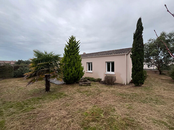 Maison à louer - Talmont-Saint-Hilaire - 4 pièces - 3 chambres