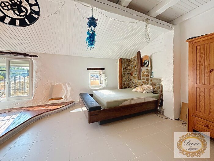 Maison à vendre - Saint-Victor-de-Malcap - 4 pièces - 3 chambres