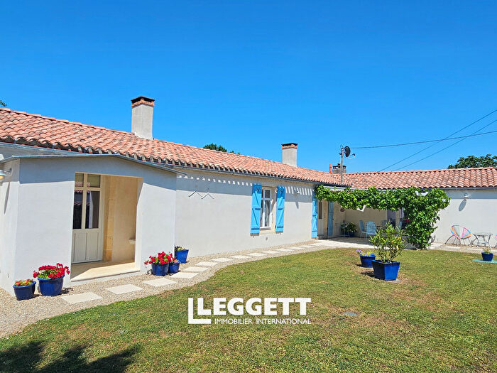 Maison à vendre - Longeville-sur-Mer - 7 pièces - 3 chambres