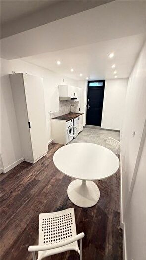 Pantin, Quatre Chemins Sud : Appartement 1 pièce à louer