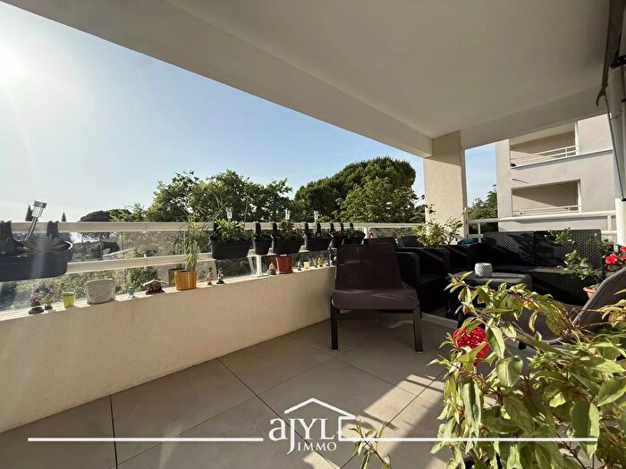 Appartement à vendre - Marseille e , Les Caillols - 4 pièces - 3 chambres