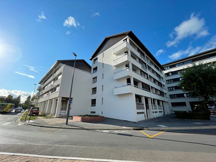 Appartement à louer - Reims - 2 pièces - 1 chambre