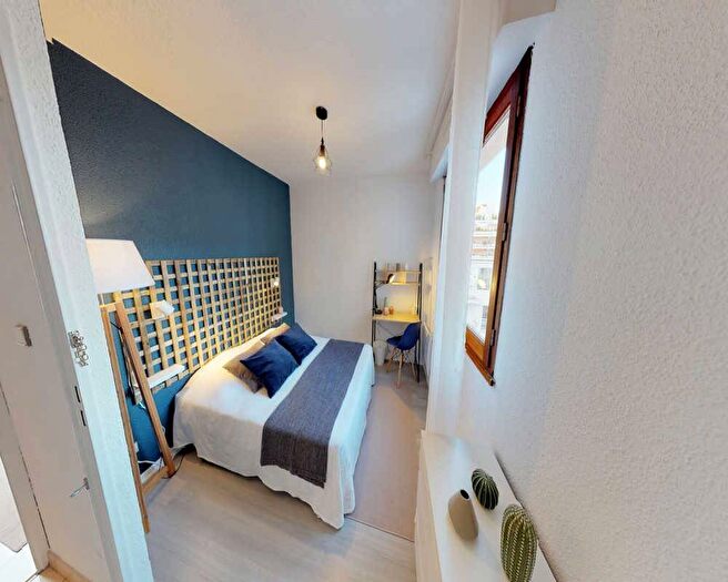 Appartement à louer - Matabiau, Toulouse - 3 pièces - 6 chambres