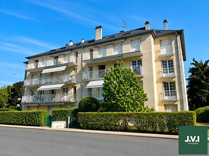 Soisy-sous-Montmorency, Noyers, Centre Commercial : Appartement 3 pièces à vendre