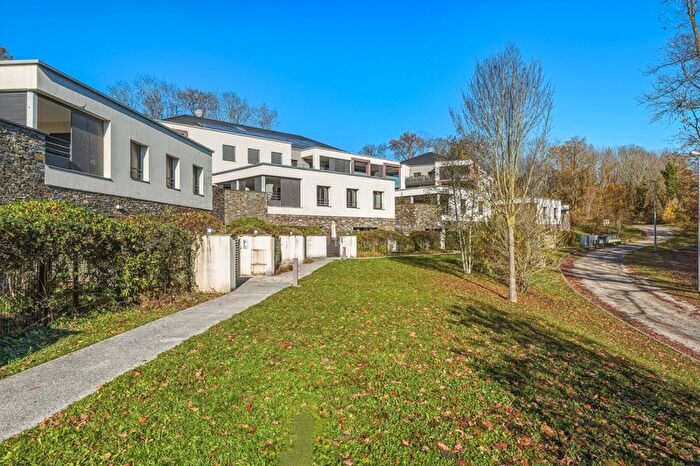 Appartement à vendre - Divonne-les-Bains - 3 pièces - 2 chambres