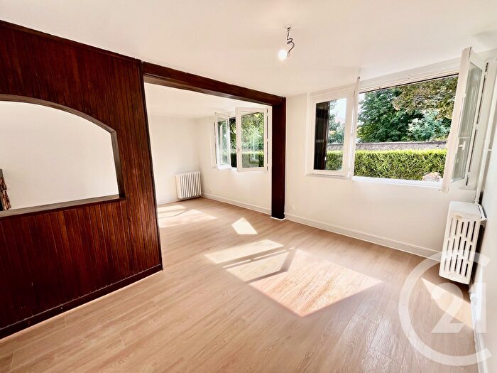 Appartement 3 pièces à louer à Villejuif, Haute-Buyères, Esselières