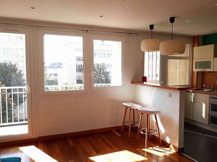 Sainte Thérèse-Demi Lune, Caen : Appartement 2 pièces à louer