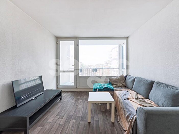 Appartement à vendre - La Madeleine, Pompidou, Nouvelle Madeleine - 2 pièces - 1 chambre