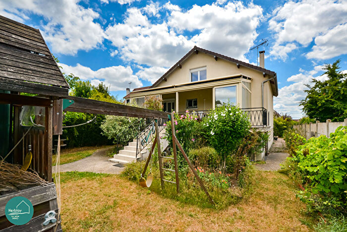 Maison à vendre - Herblay, Centre-ville - 5 pièces - 4 chambres