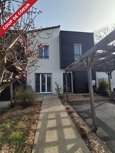 Maison à vendre - Vert-Saint-Denis - 4 pièces - 3 chambres