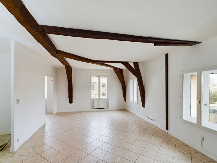 Appartement à louer - Le Port-Marly - 5 pièces - 3 chambres