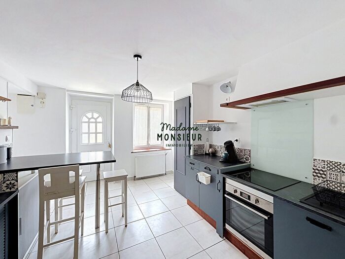 Maison 3 pièces à Cessieu, à vendre