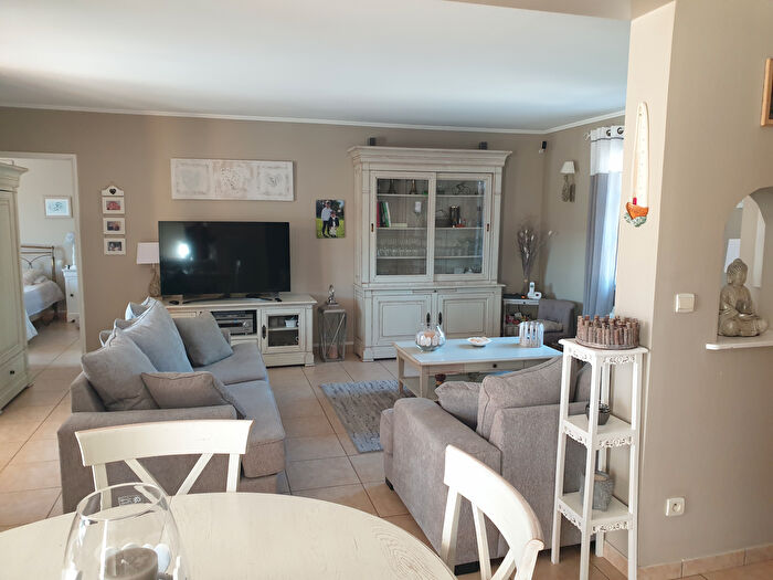 Maison à vendre - Le Cannet-des-Maures - 5 pièces - 4 chambres