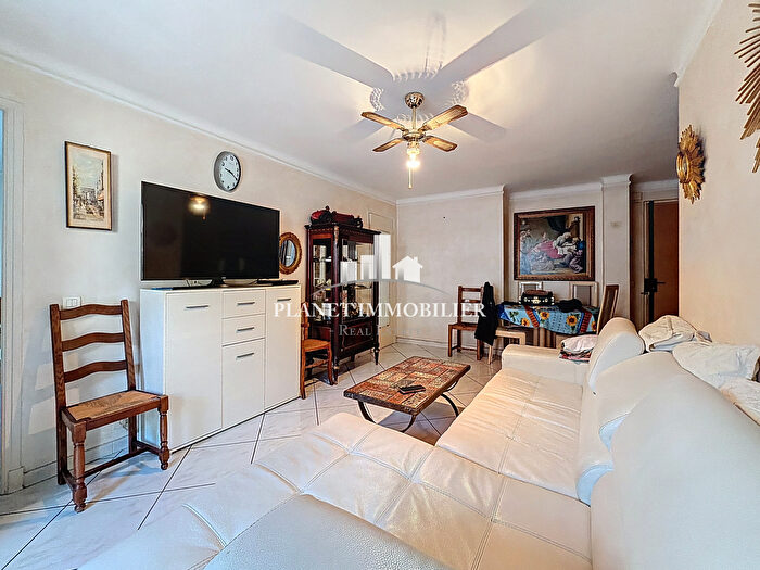 Appartement à vendre - Antibes, Juan-les-Pins, Le Cap - 2 pièces - 1 chambre