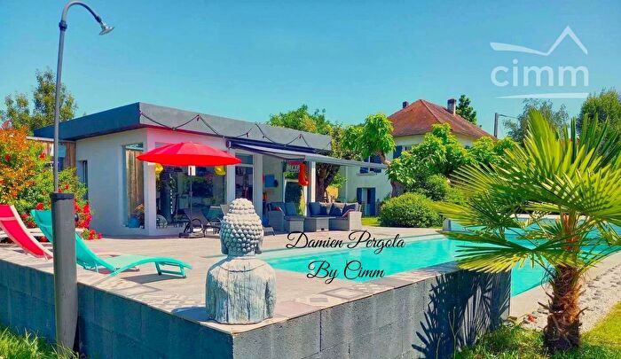 Maison à vendre - Thonac - 8 pièces - 3 chambres