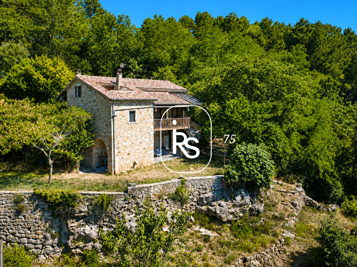 Largentière : Maison 8 pièces à vendre