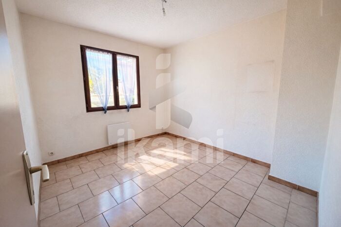 Appartement à vendre - Hyères, Pyanet - 3 pièces - 2 chambres