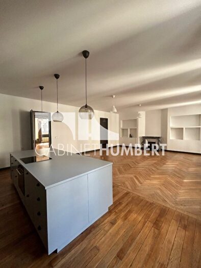 Appartement à louer - Saint-Étienne, Centre-ville, Peuple, Chavanelle - 3 pièces - 2 chambres