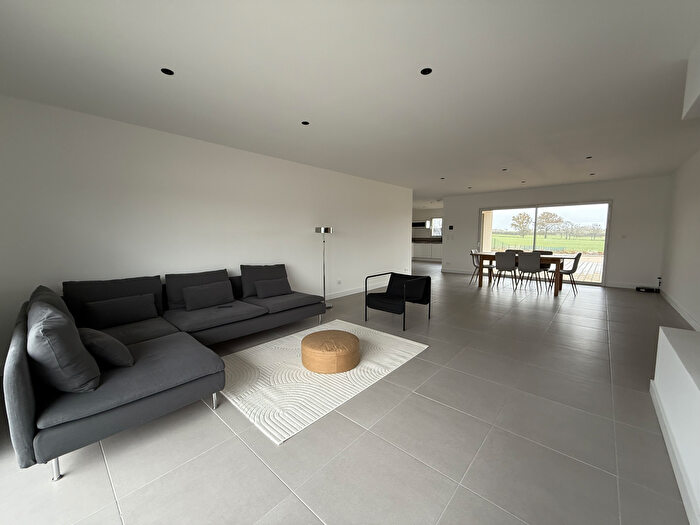 Maison à vendre - Espinasse-Vozelle - 5 pièces - 3 chambres