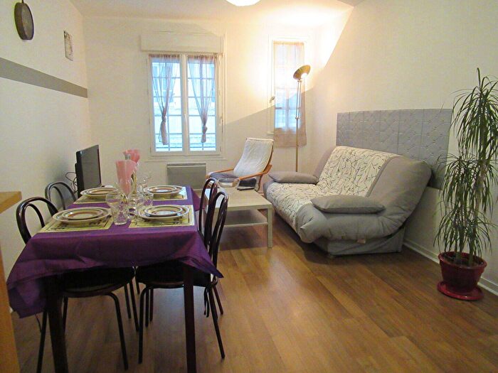 Centre Ville, La Rochelle : Appartement 2 pièces à louer