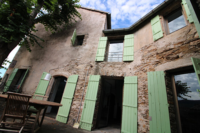 Maison à vendre - Colombières-sur-Orb - 13 pièces - 6 chambres