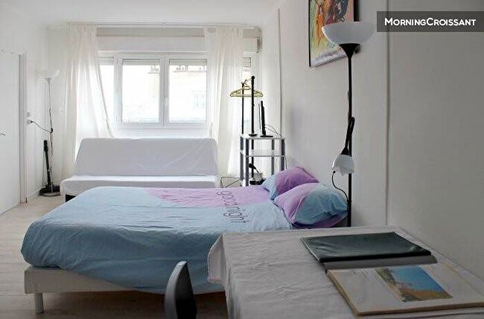 Appartement à louer - Goutte dOr-Château Rouge, Paris ème arrondissement - 1 pièce