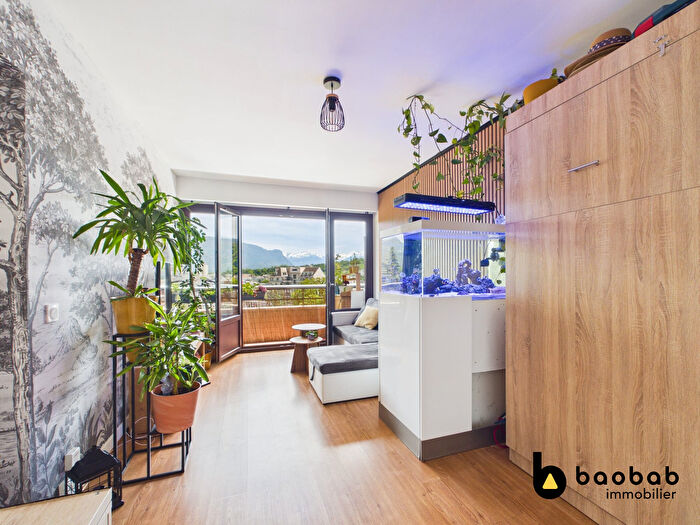 Appartement 2 pièces à Chambéry, Centre-ville, à vendre