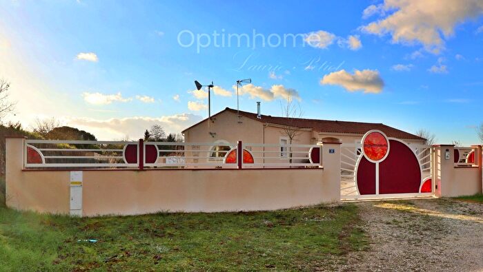 Maison à vendre - Courbillac - 4 pièces - 3 chambres