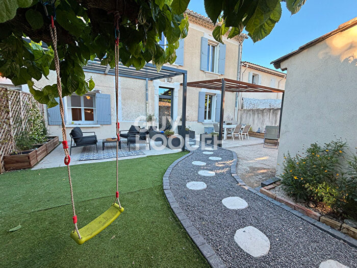 Caumont-sur-Durance - Maison 6 pièces à louer